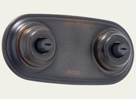 Delta jetted shower systems